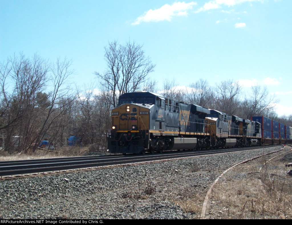 CSX 833